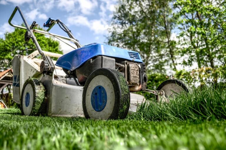Do you wear PPE mowing the Lawn? If no....WHY? - Zero Exposure Solutions